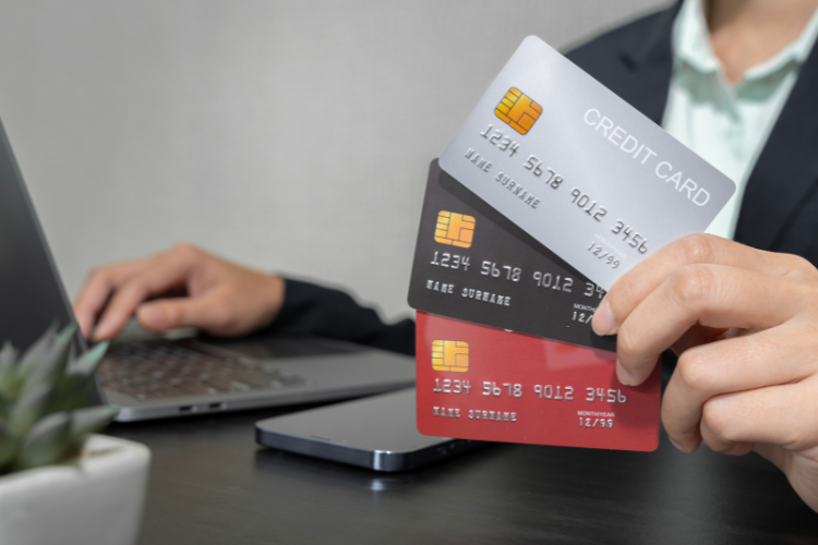 Here's The Best Way To Diversify Your Credit Cards - MoneyPail